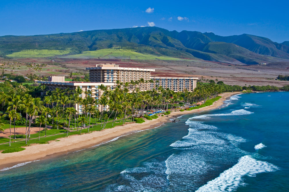 An Authentic Connection to Nature on Hawaii's Magic Isle - Mitch-Stuart